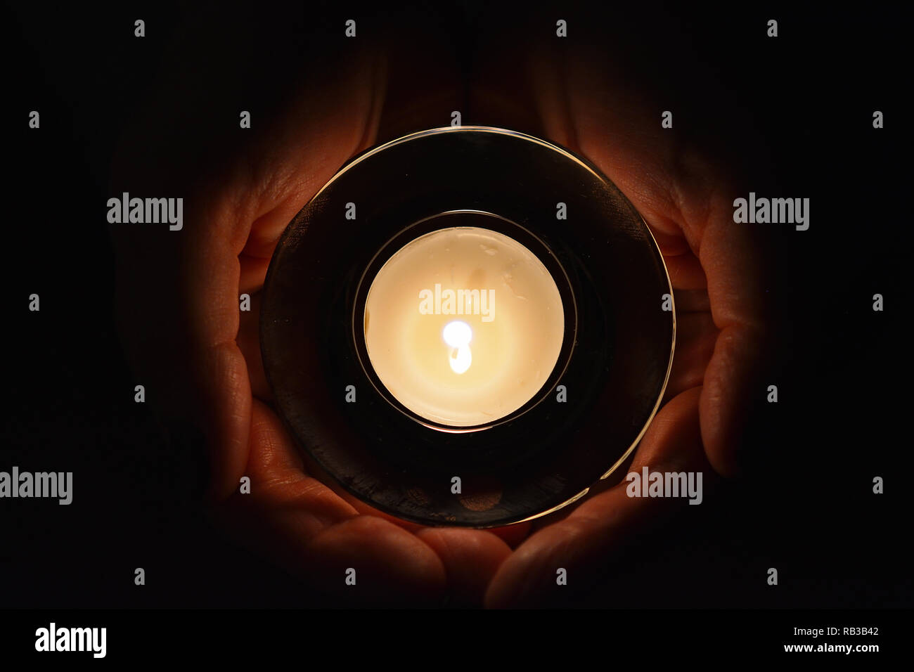 Fire cupping hi-res stock photography and images - Alamy