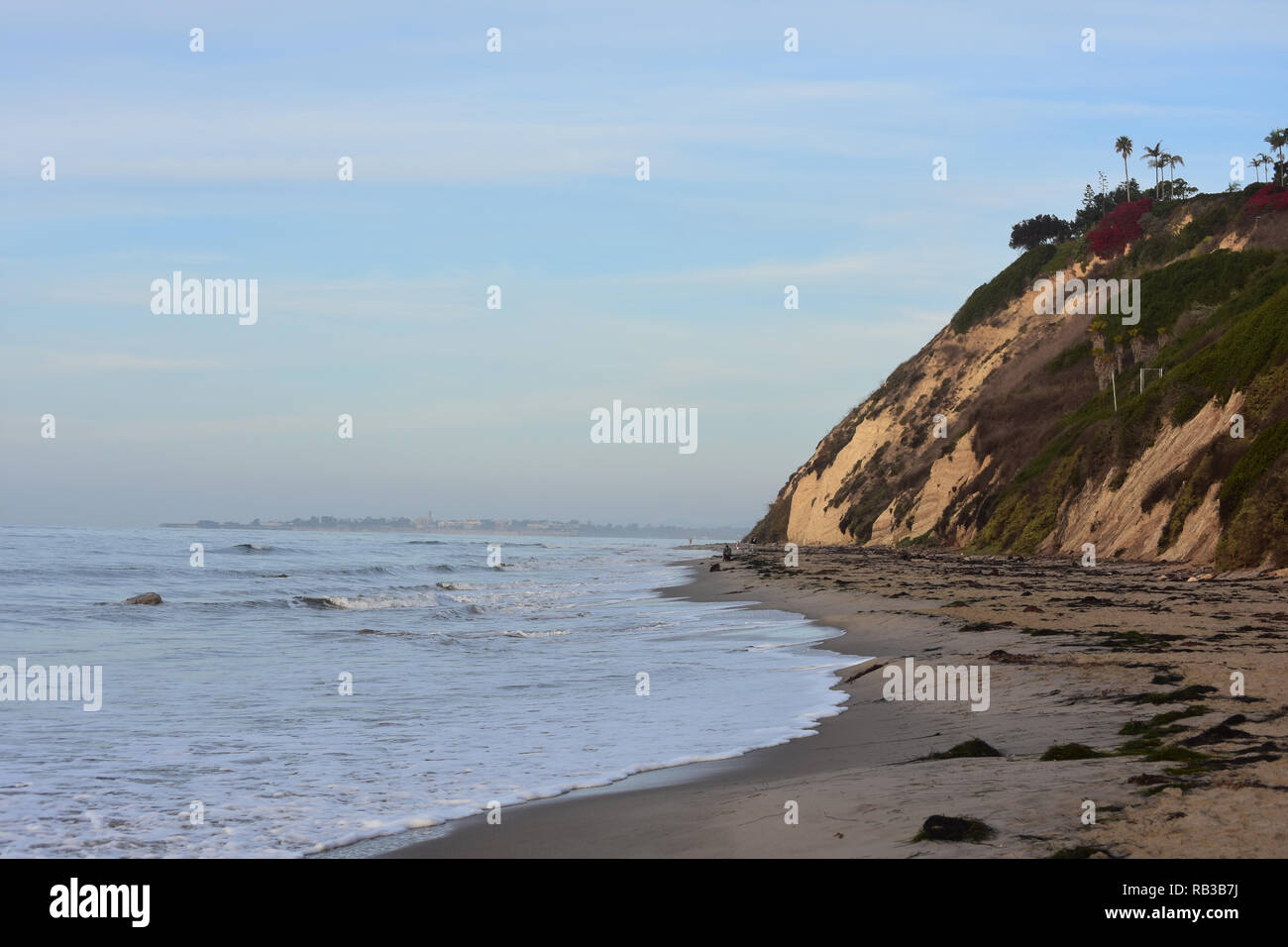 Santa barbara california beach cliff hi-res stock photography and ...