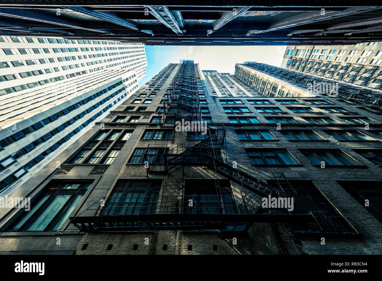 Vertical view of buildings with stairs in Chicago, USA Stock Photo - Alamy