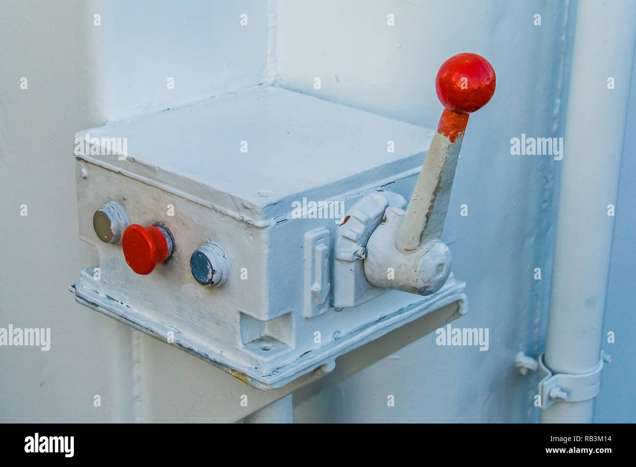 Old emergency stop button hi-res stock photography and images - Alamy