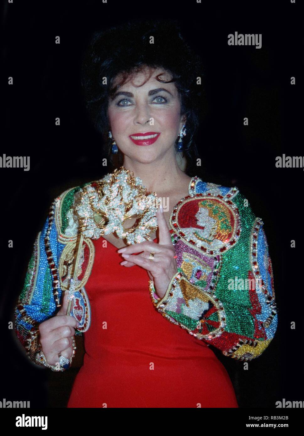 Elizabeth Taylor Undated Photo By Adam Scull/PHOTOlink /MediaPunch ...