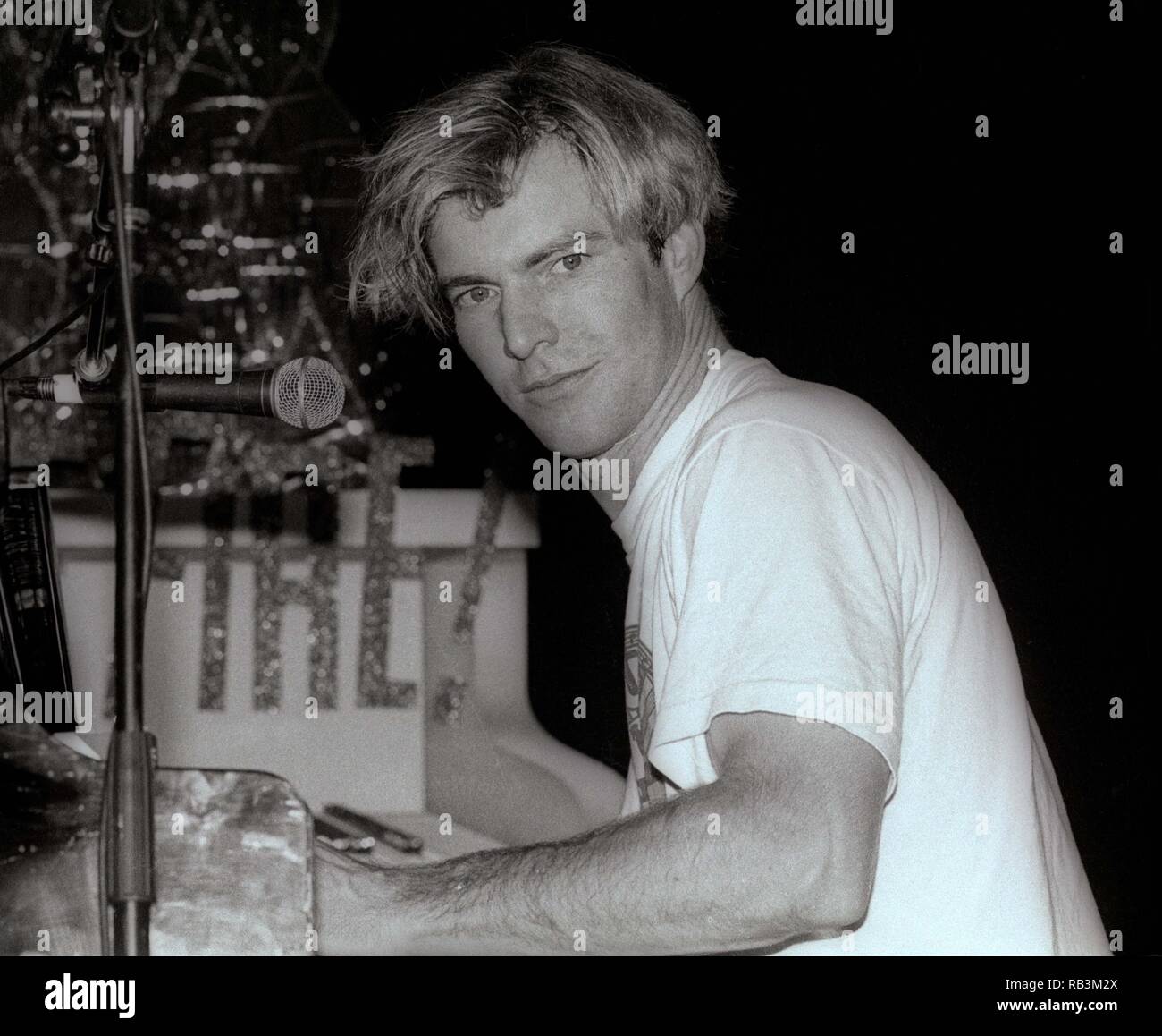 Dennis quaid 1989 hi-res stock photography and images - Alamy