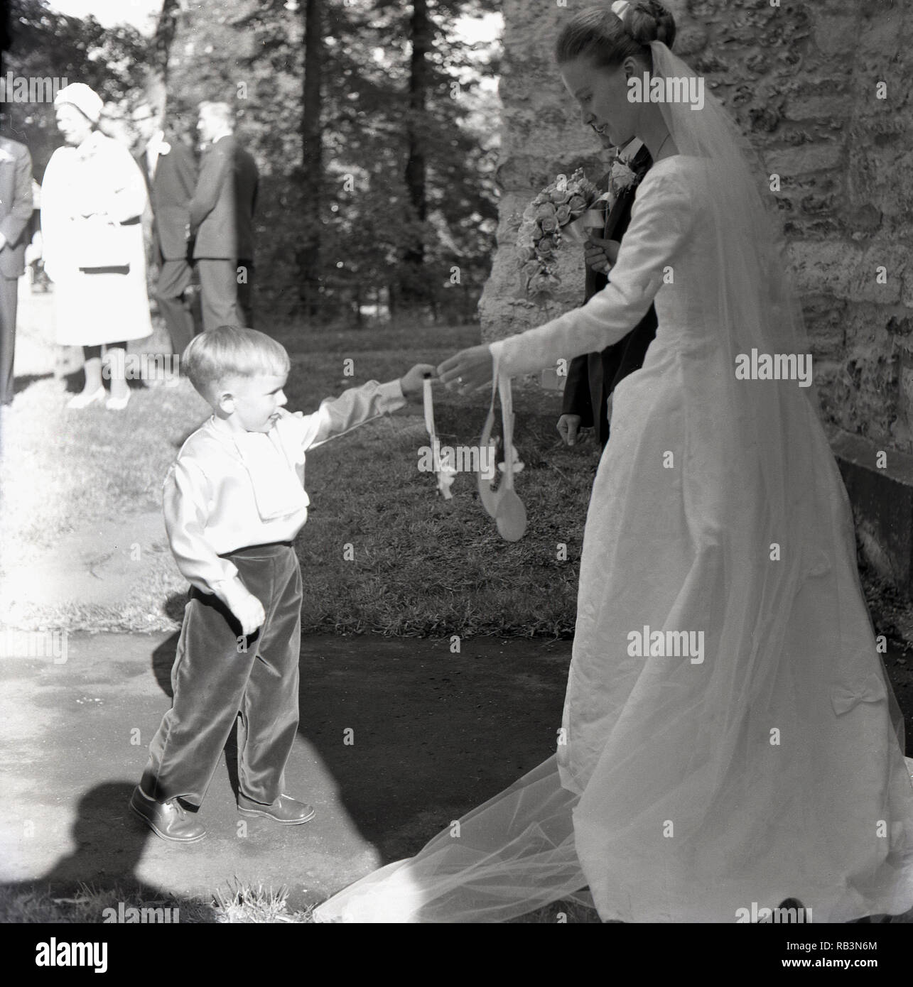 1964 wedding hi-res stock photography and images - Alamy