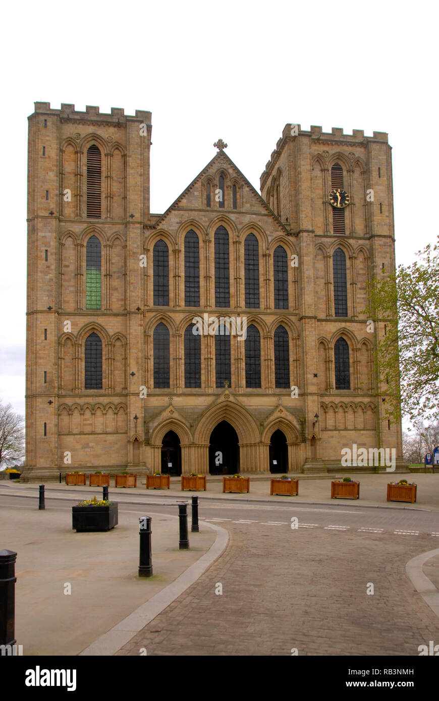 Ripon cathedral, Ripon, Yorkshire, England Stock Photo - Alamy