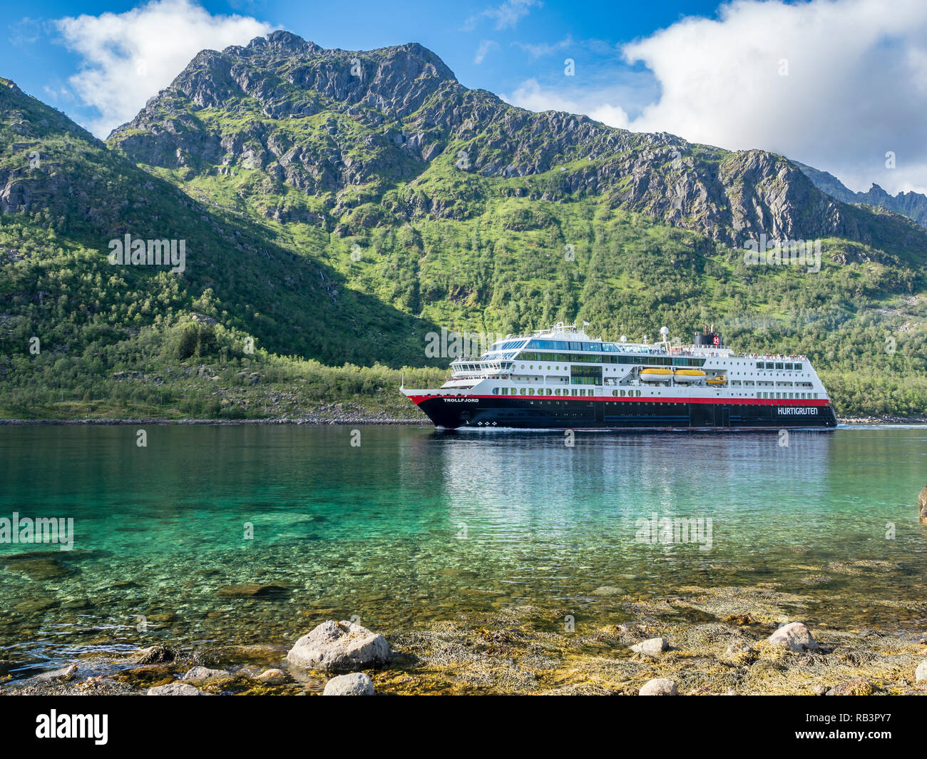 Hurtigruten cruise hi-res stock photography and images - Alamy