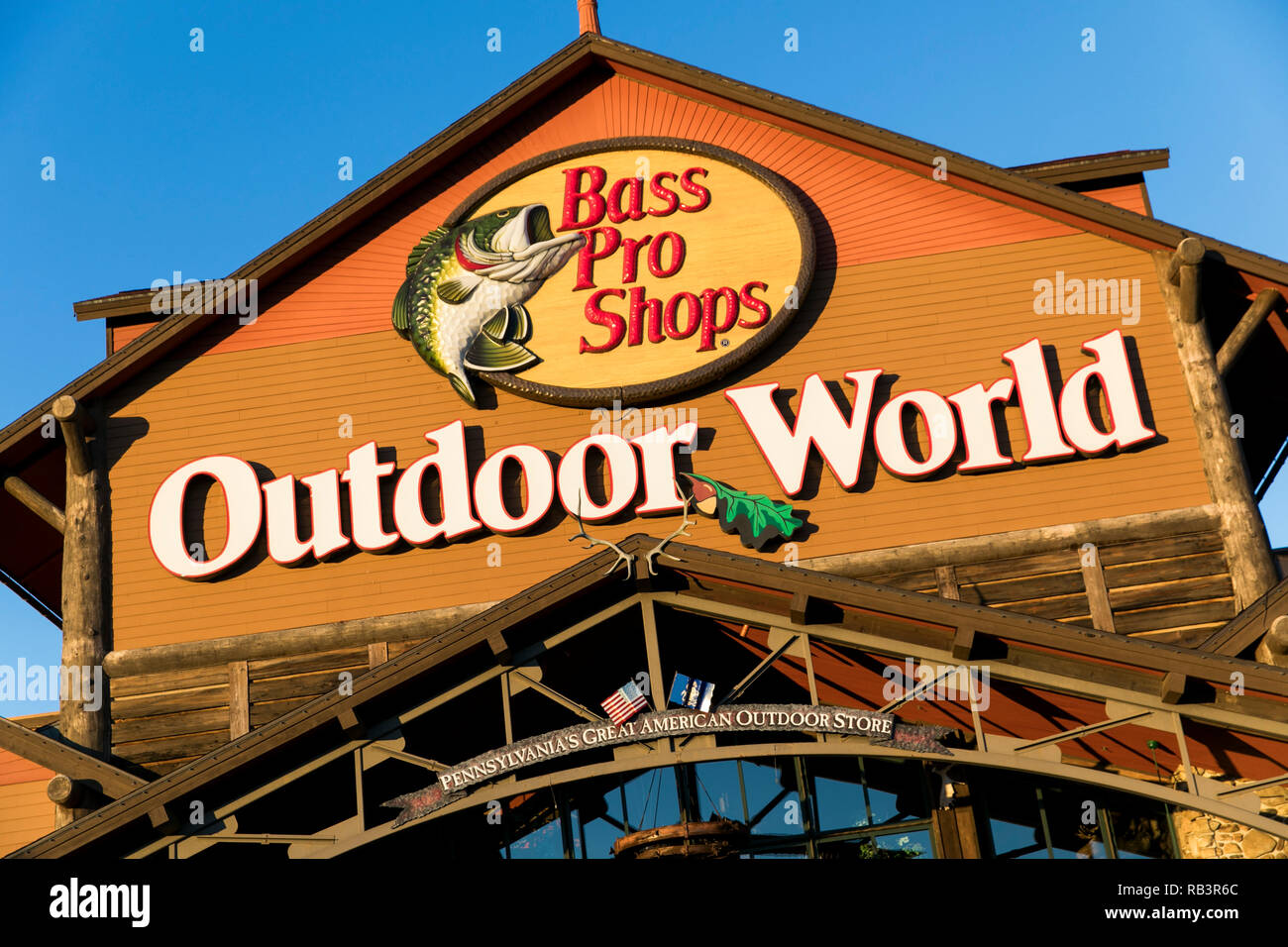 Bass pro shops outdoor world hi-res stock photography and images - Alamy