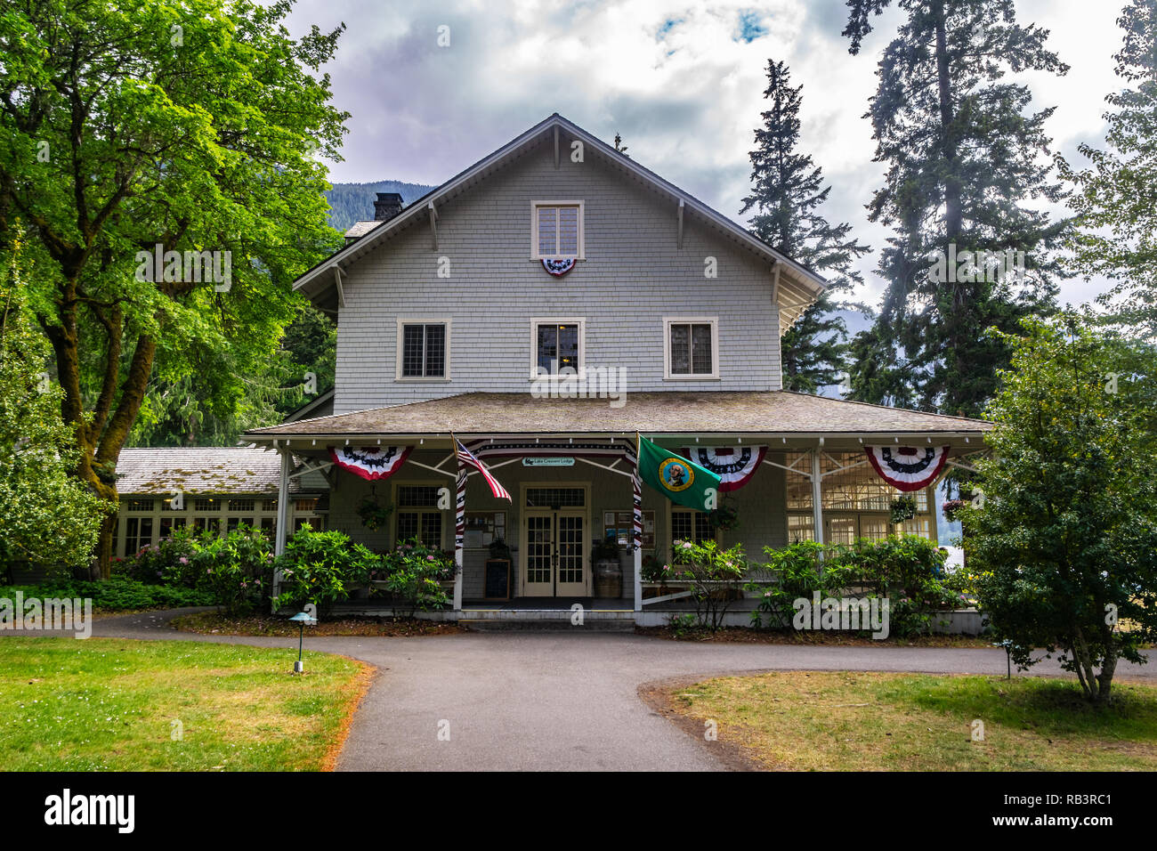 Lake Crescent Lodge front building, Olympic National Park, Washington ...
