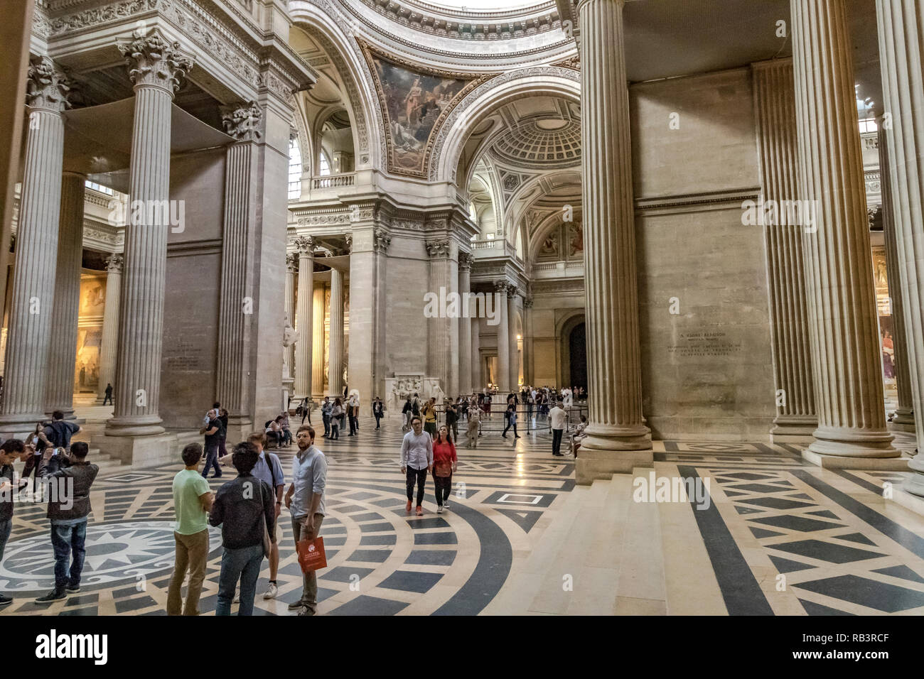 Pantheon paris interior hi-res stock photography and images - Alamy