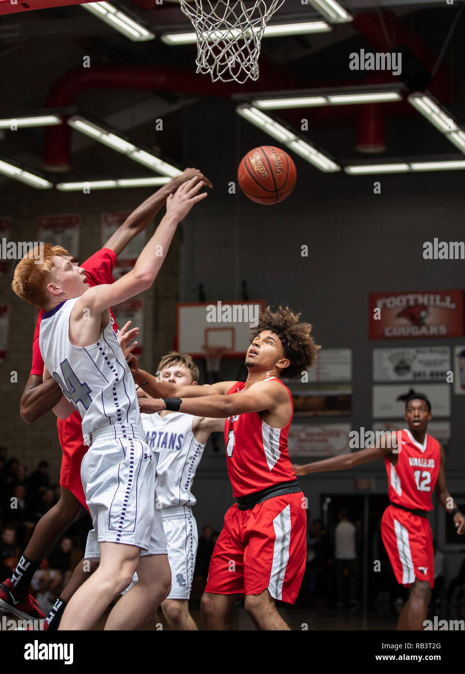 Basketball action Vallejo vs. Spring Creek High School in Palo Cedro ...