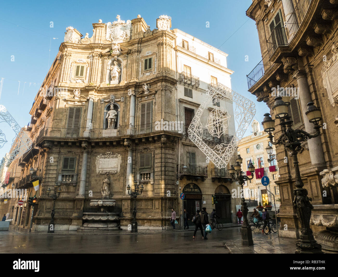 Piazza quattro canti hi-res stock photography and images - Alamy