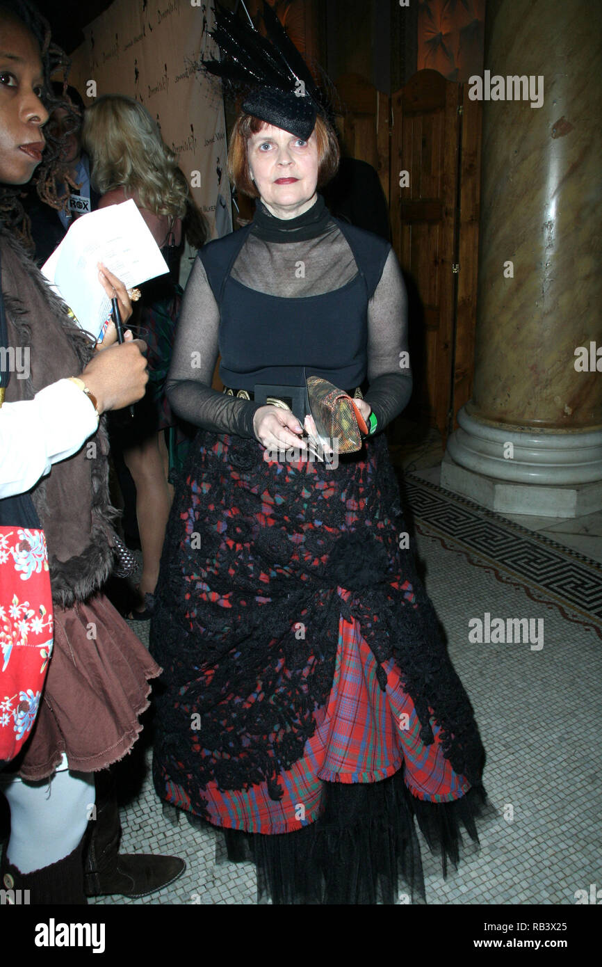 Sandra mulley hi-res stock photography and images - Alamy