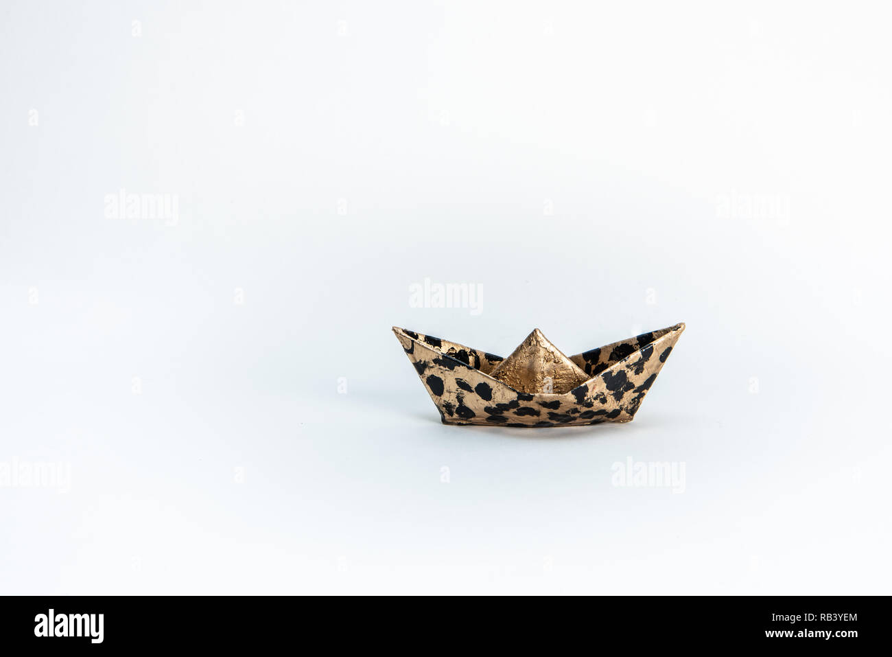 Paper boat origami folding art colored Stock Photo - Alamy