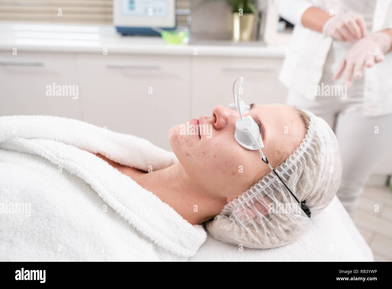 Anti skin rashes hi-res stock photography and images - Alamy