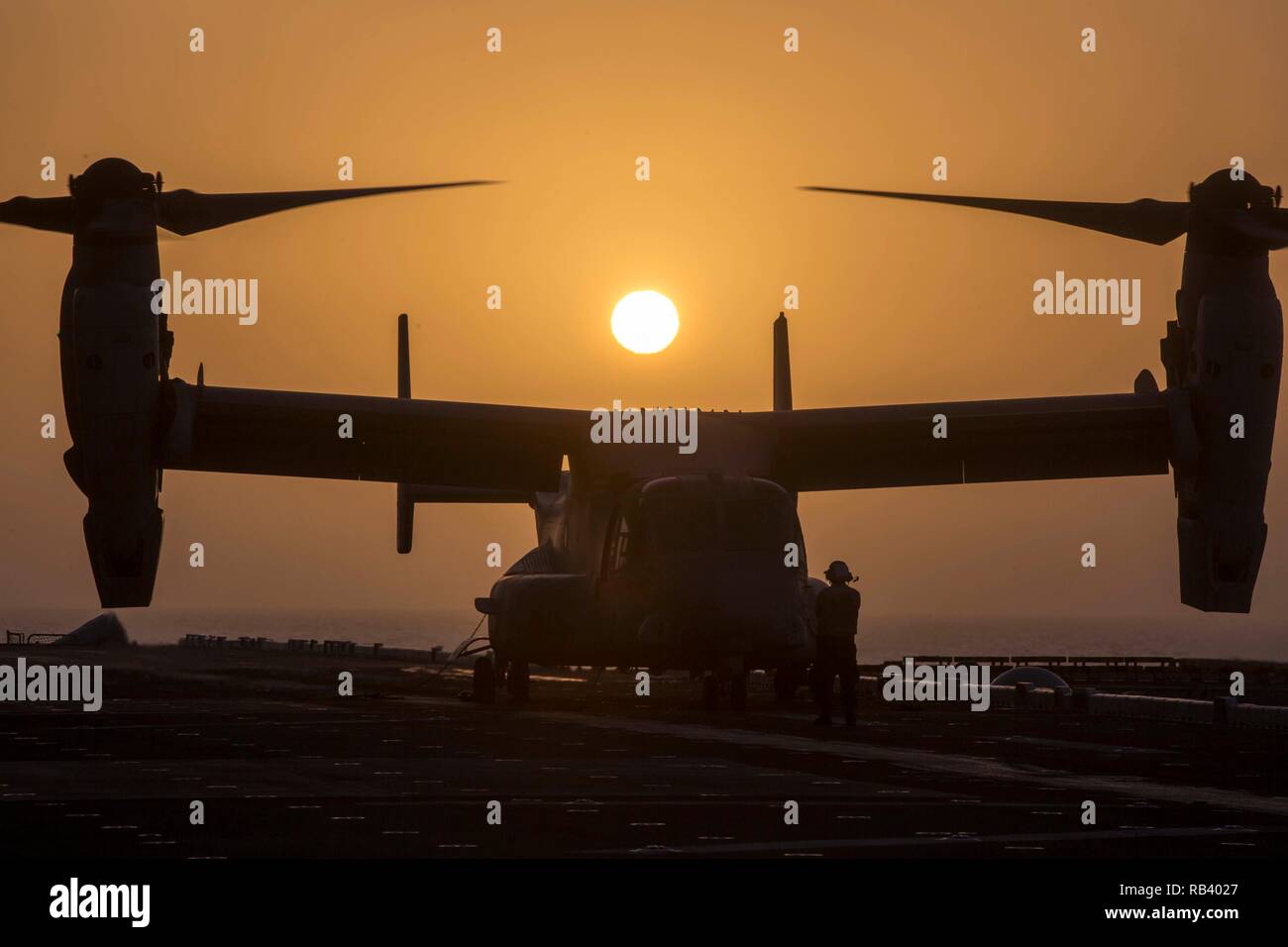 U s navy marine officers hi-res stock photography and images - Alamy