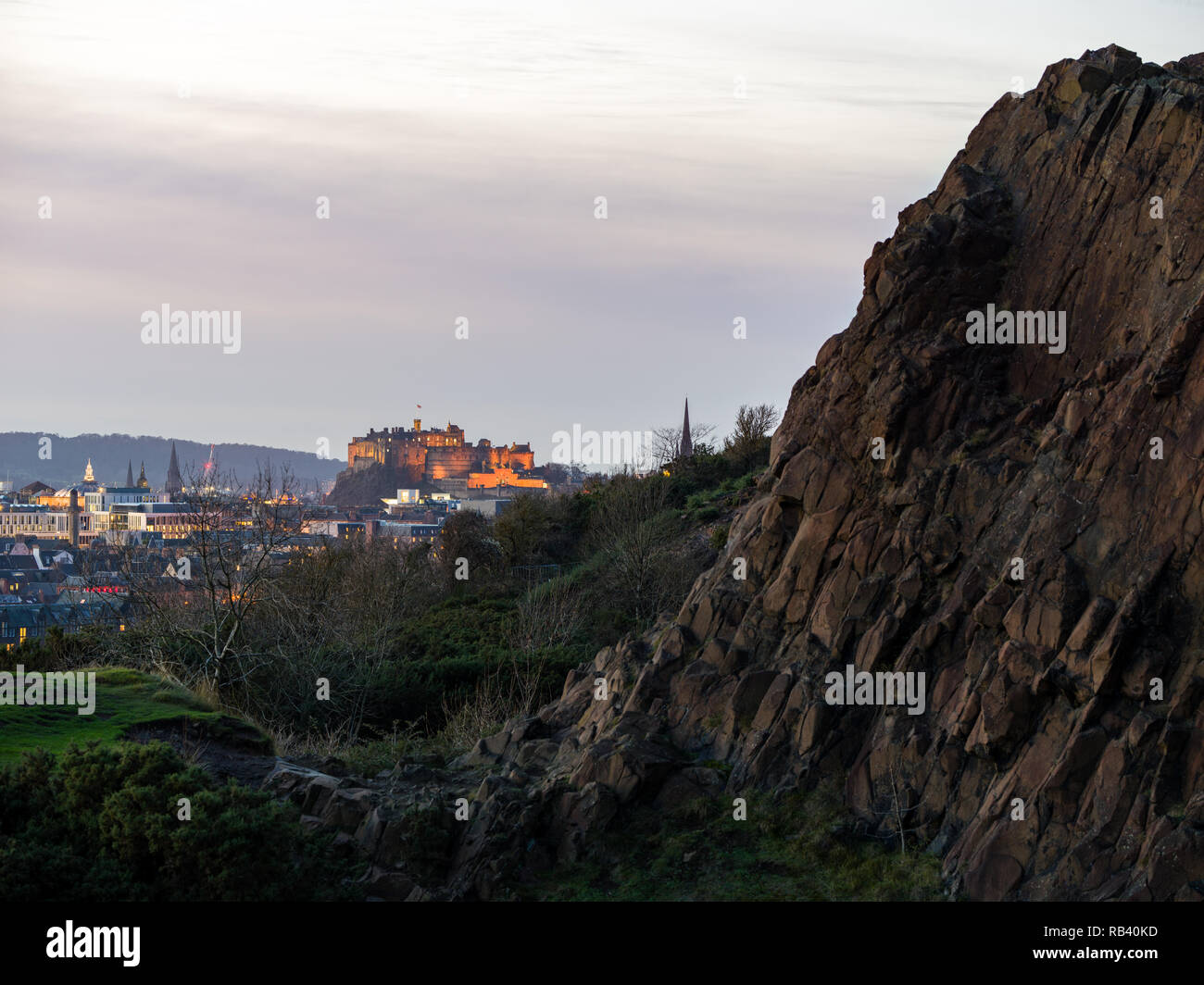 View of Edinburgh Castle from Arthur's Seat at sunset Stock Photo - Alamy