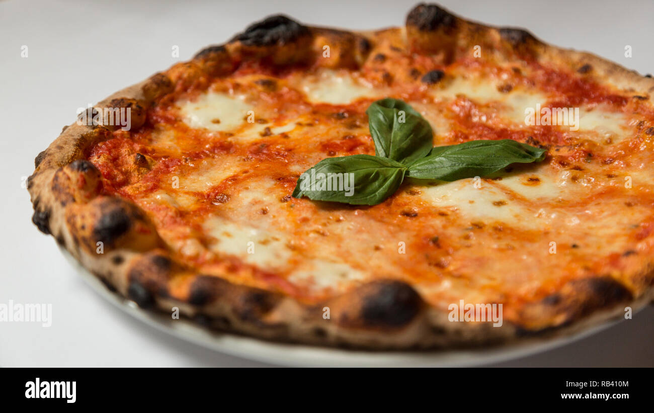 Delicious pizza, Delicious pizza, or deliver at home, dinner with ...