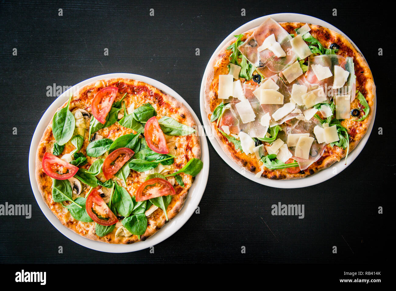 Delicious pizza, Delicious pizza, or deliver at home, dinner with ...