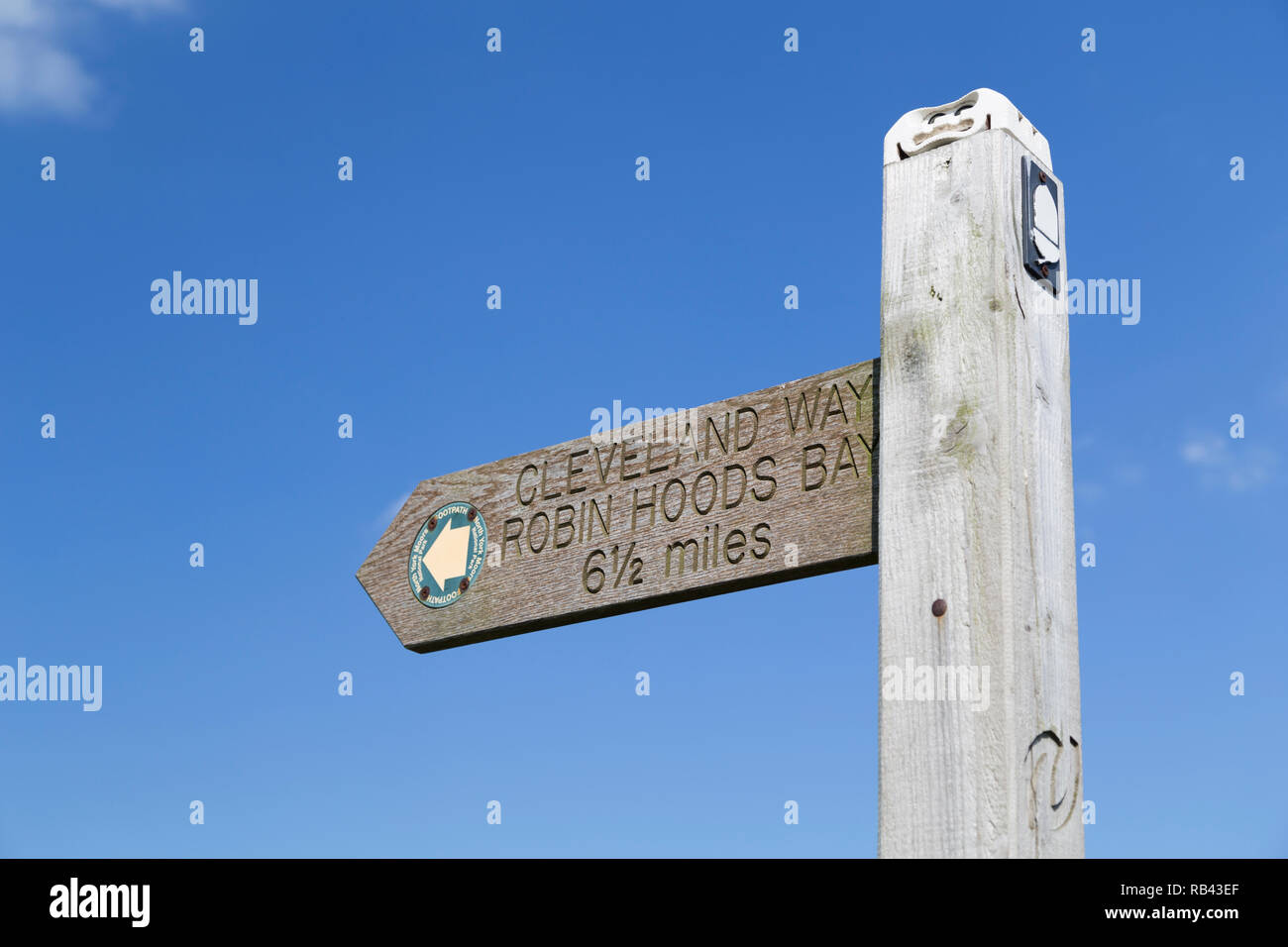 Cleveland way signpost hi-res stock photography and images - Alamy