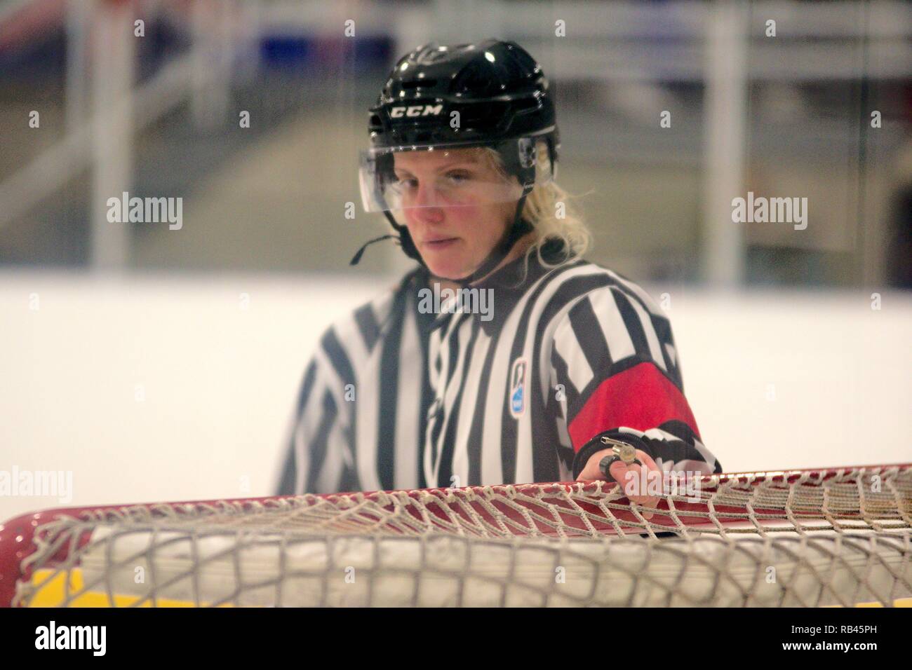 Women hockey referee 2019 hi-res stock photography and images - Alamy