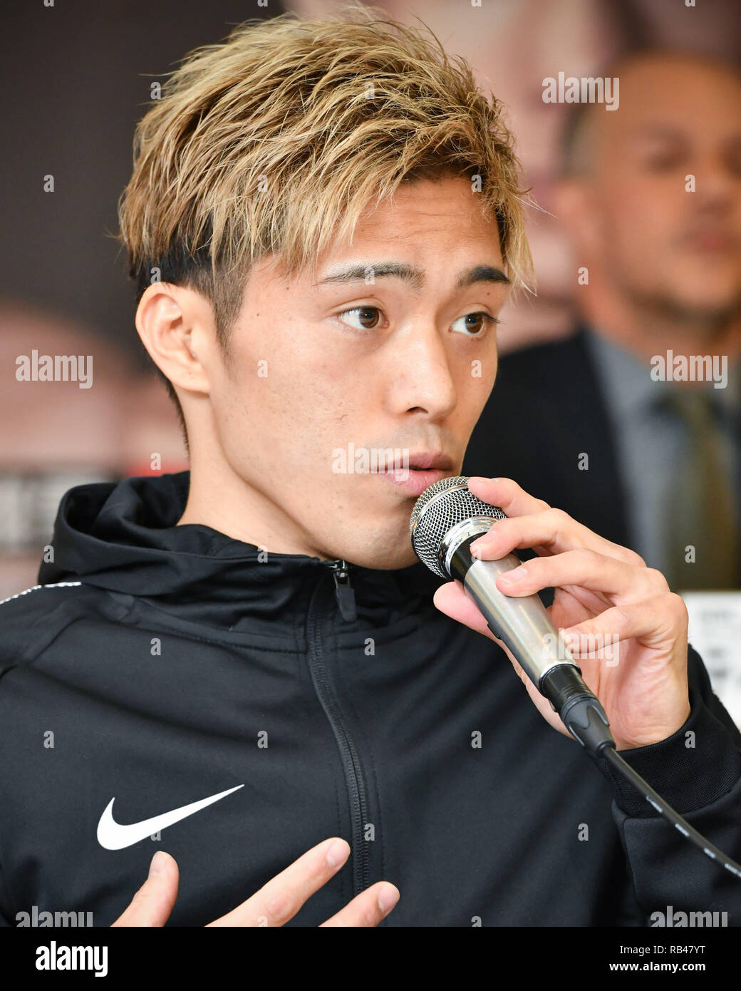 Tokyo, Japan. 28th Dec, 2018. Masayuki Ito Boxing : Masayuki Ito of Japan attends the signing ...