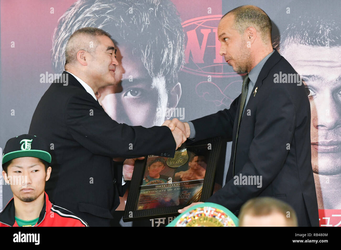 Tokyo, Japan. 28th Dec, 2018. (L-R) Tsuyoshi Hamada, Tito Gonzalez ...