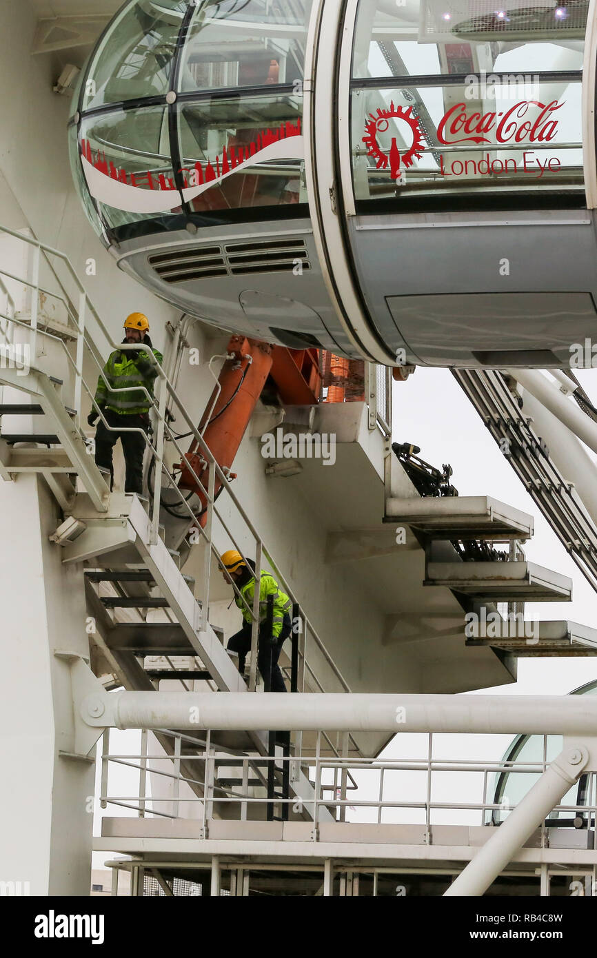 135m high hi-res stock photography and images - Alamy