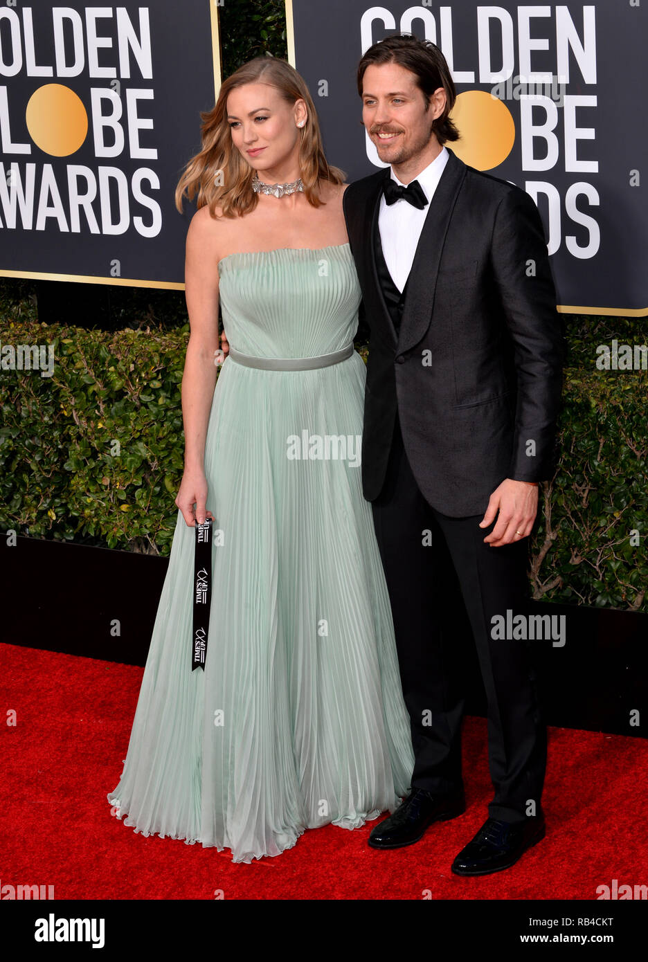 LOS ANGELES, CA. January 06, 2019: Yvonne Strahovski & Tim Loden at the ...