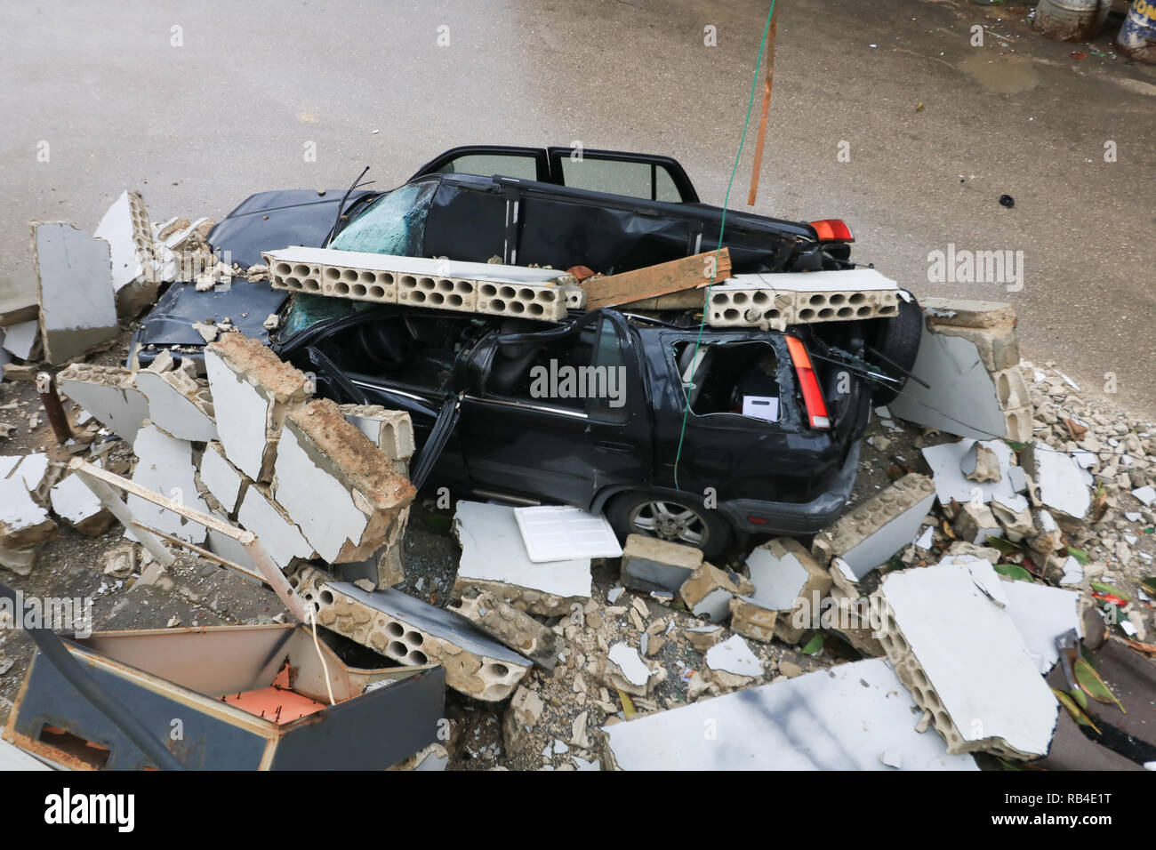 Beirut, Lebanon. 7th Jan, 2019. Masonry falls on a car causing ...