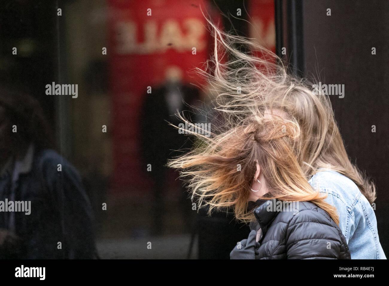 High gusty hi-res stock photography and images - Alamy