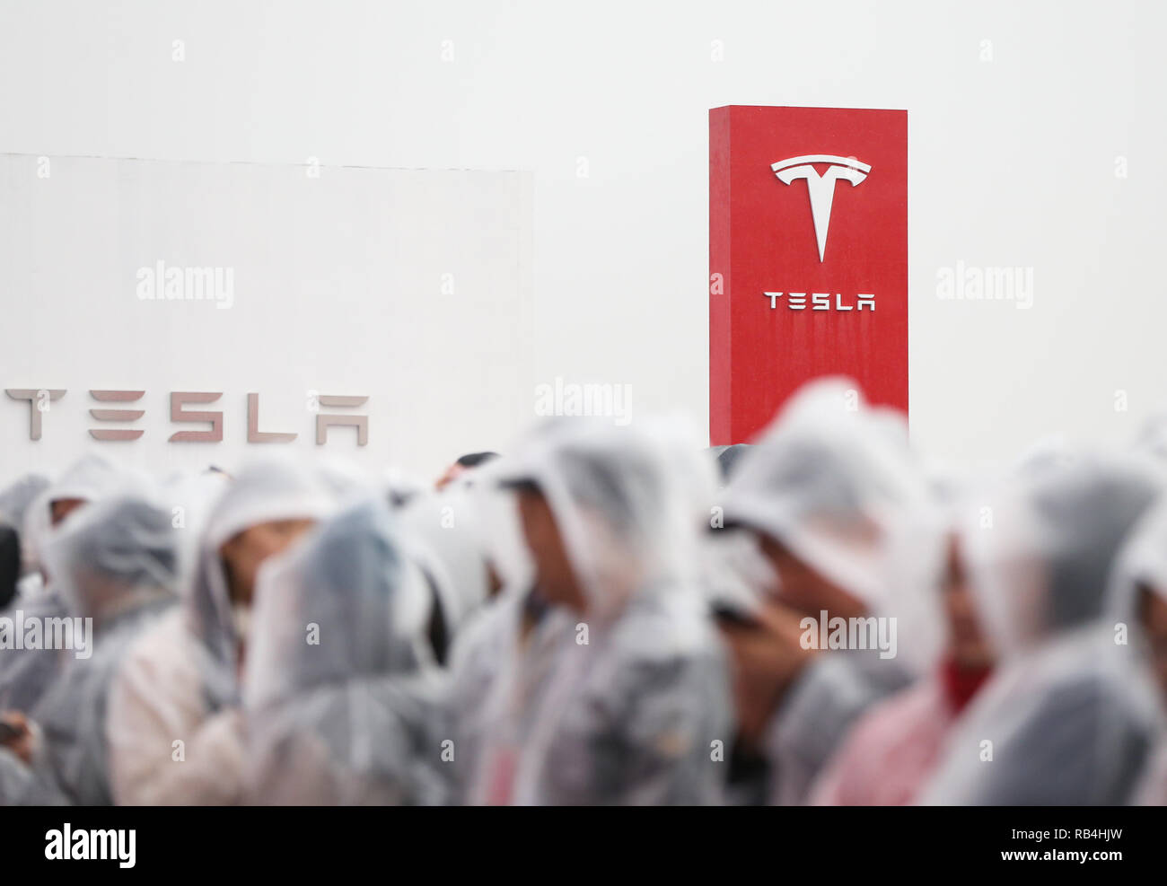 Groundbreaking ceremony hi-res stock photography and images - Alamy