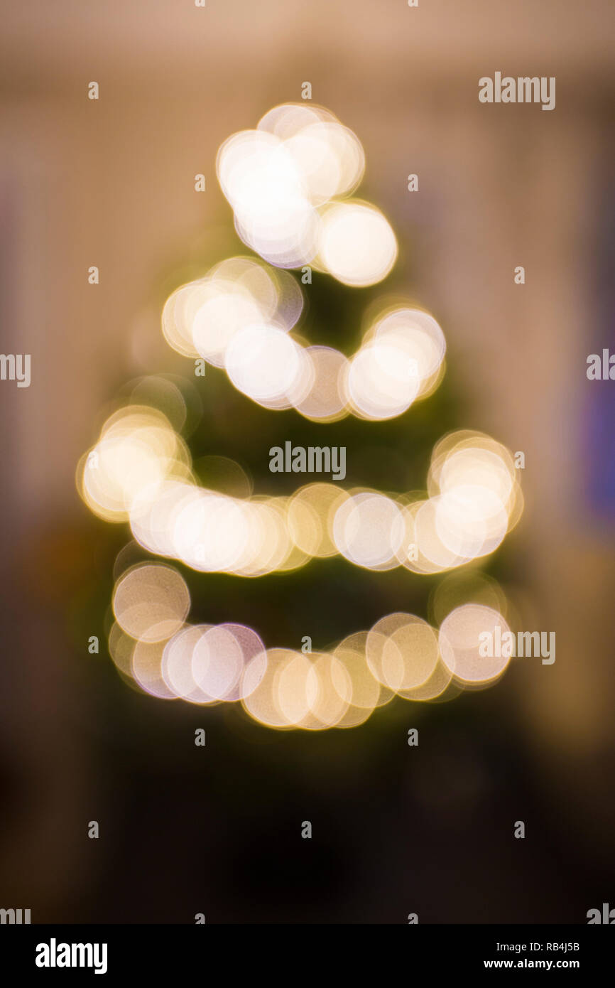 Abstract, blurred Christmas tree background Stock Photo - Alamy