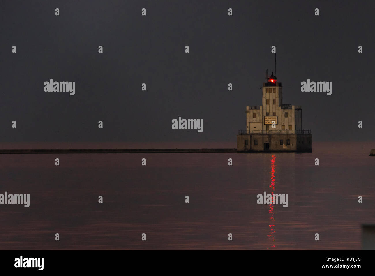 Milwaukee breakwater lighthouse hi-res stock photography and images - Alamy