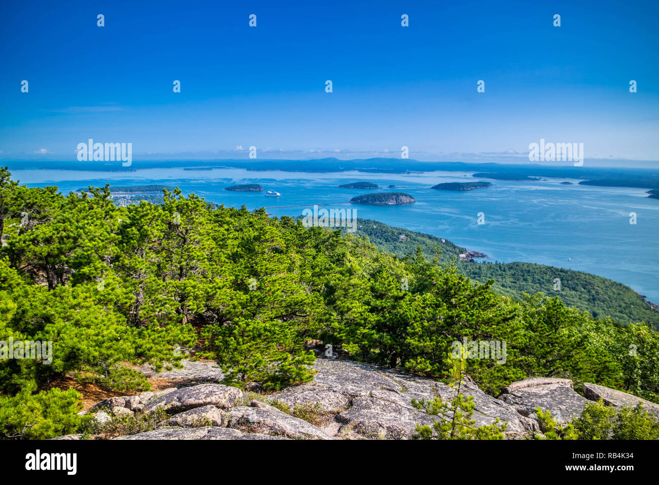 The Precipice Trail in Acadia National Park, Maine Stock Photo - Alamy