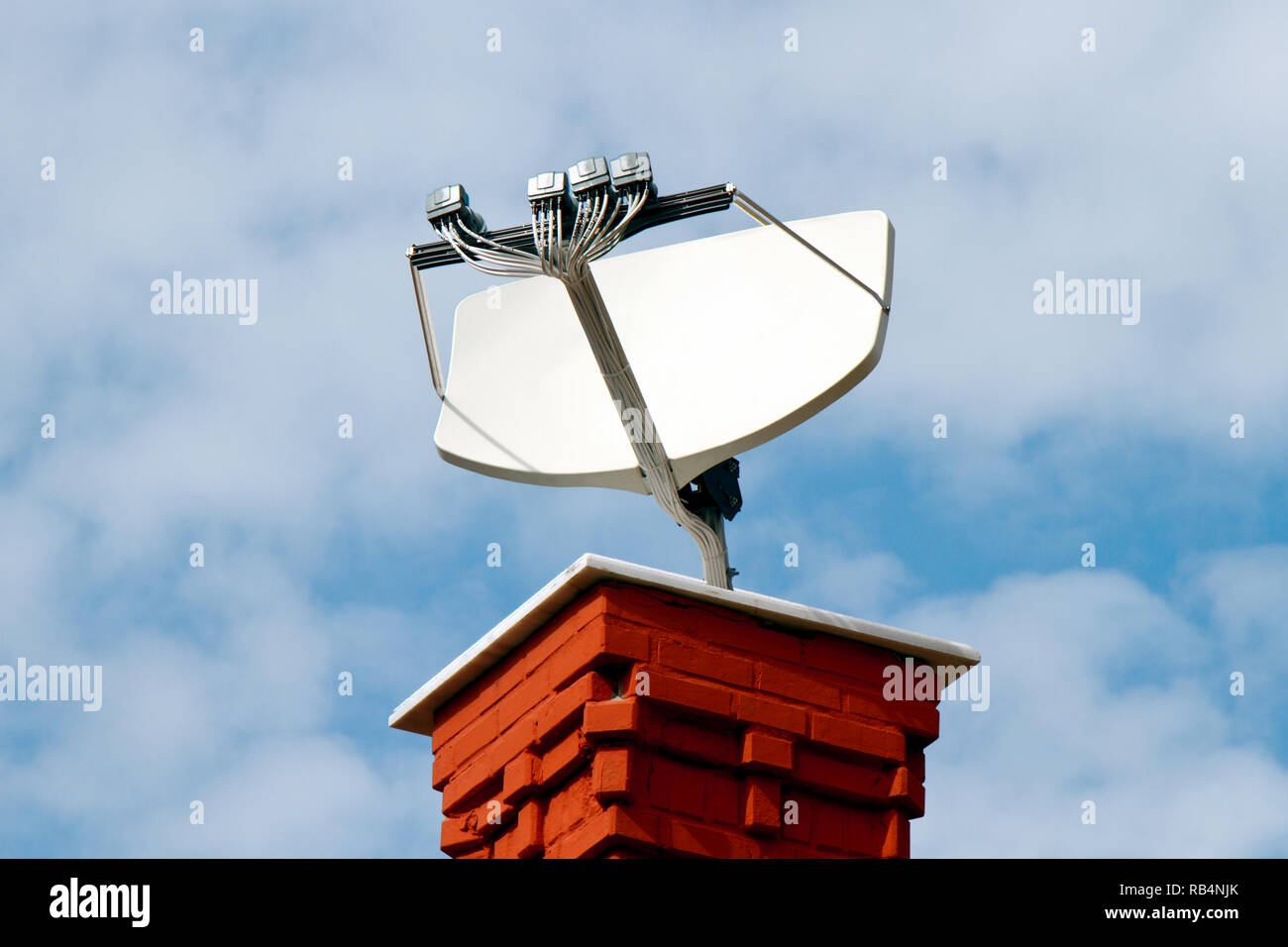 Satellite transponder hi-res stock photography and images - Alamy