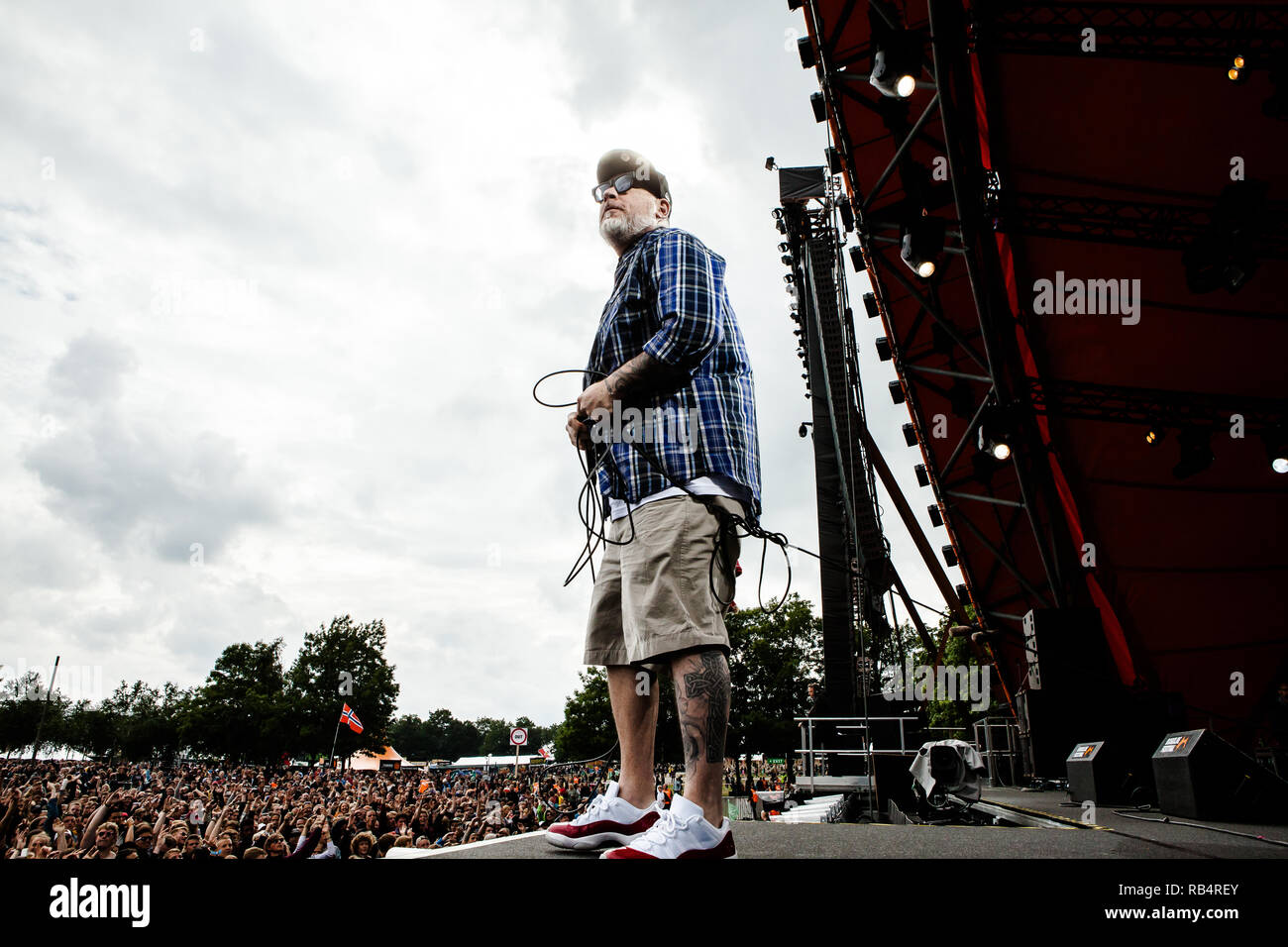 Everlast live concert hi-res stock photography and images - Alamy