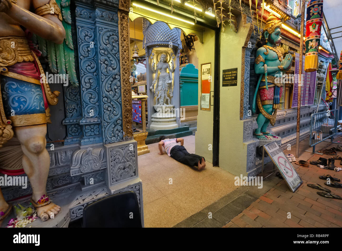 Prostration prostrating hi-res stock photography and images - Alamy