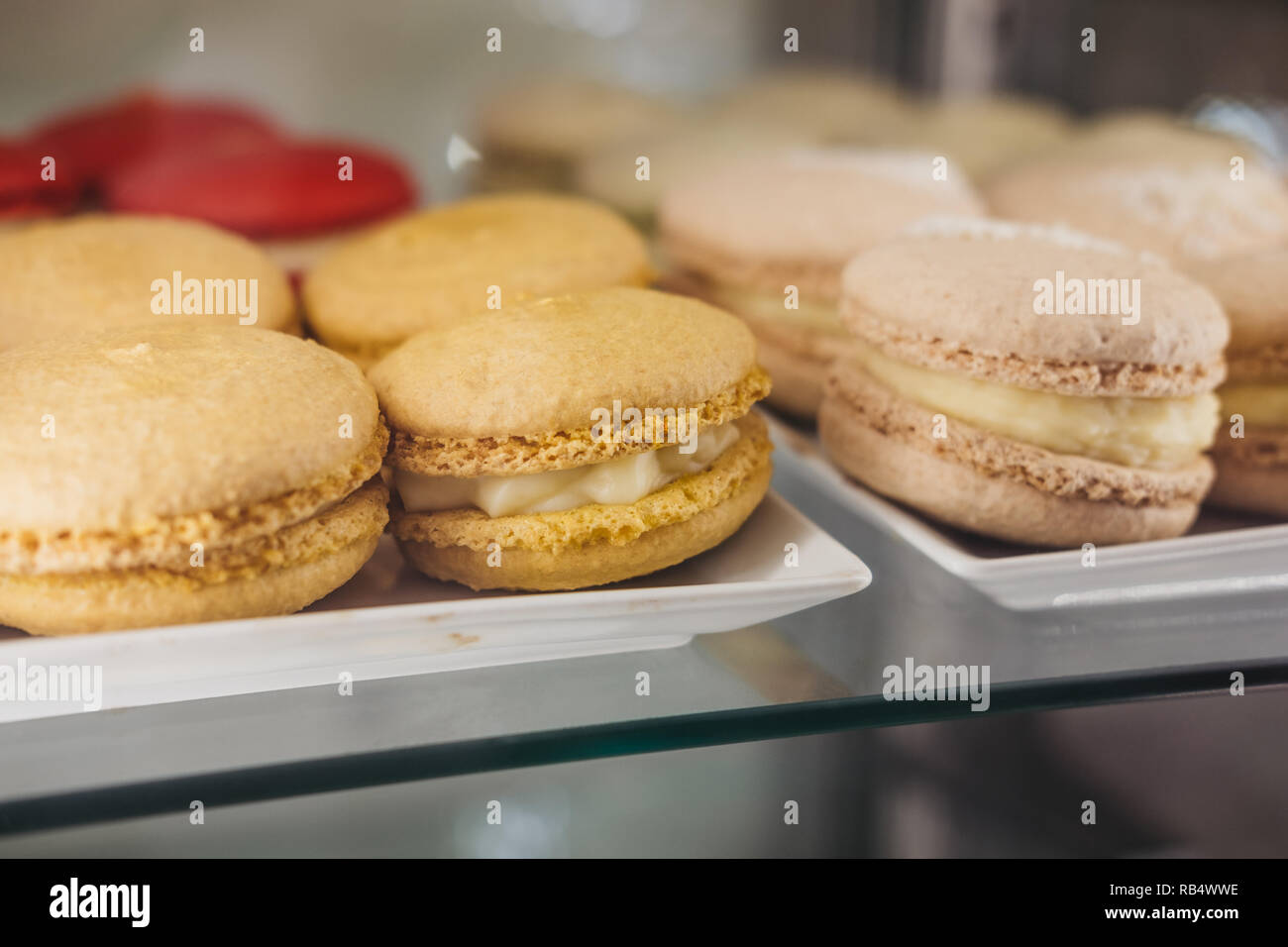 Colourful layered cake hi-res stock photography and images - Alamy