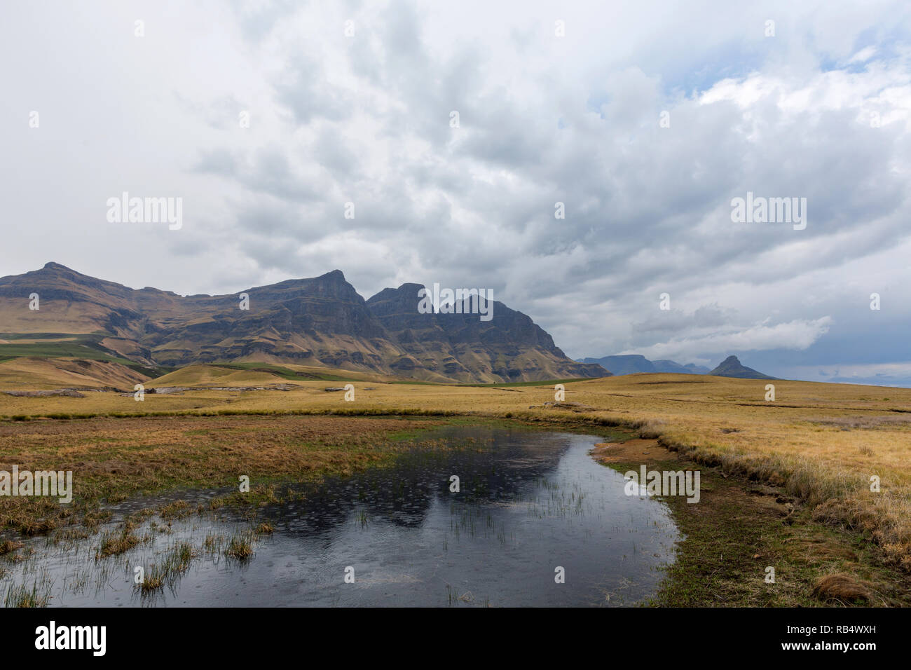 Rain start hi-res stock photography and images - Alamy