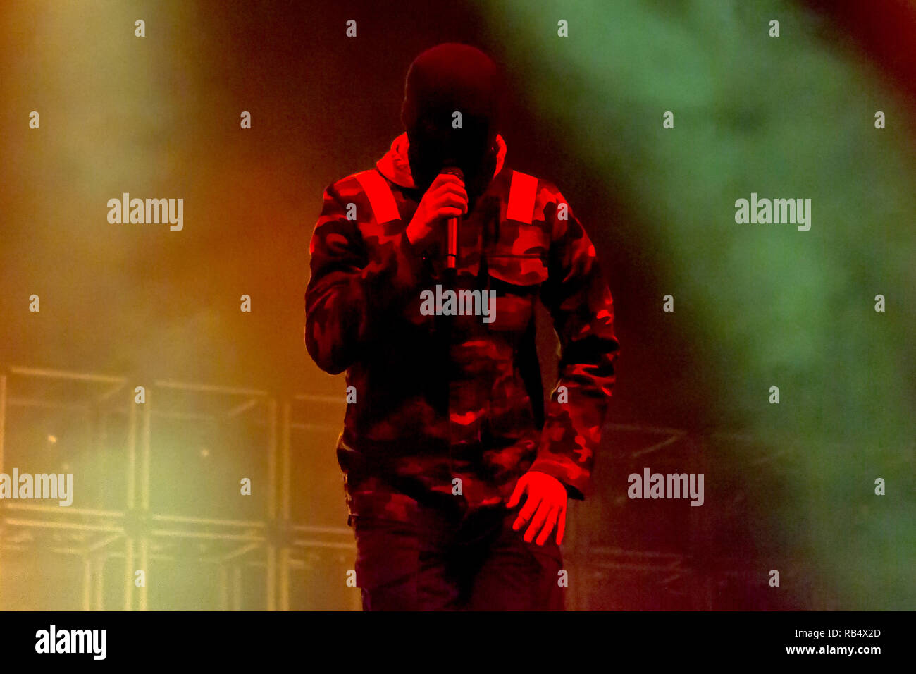 Twenty One Pilots perform the first show of the Bandito Australian Tour ...