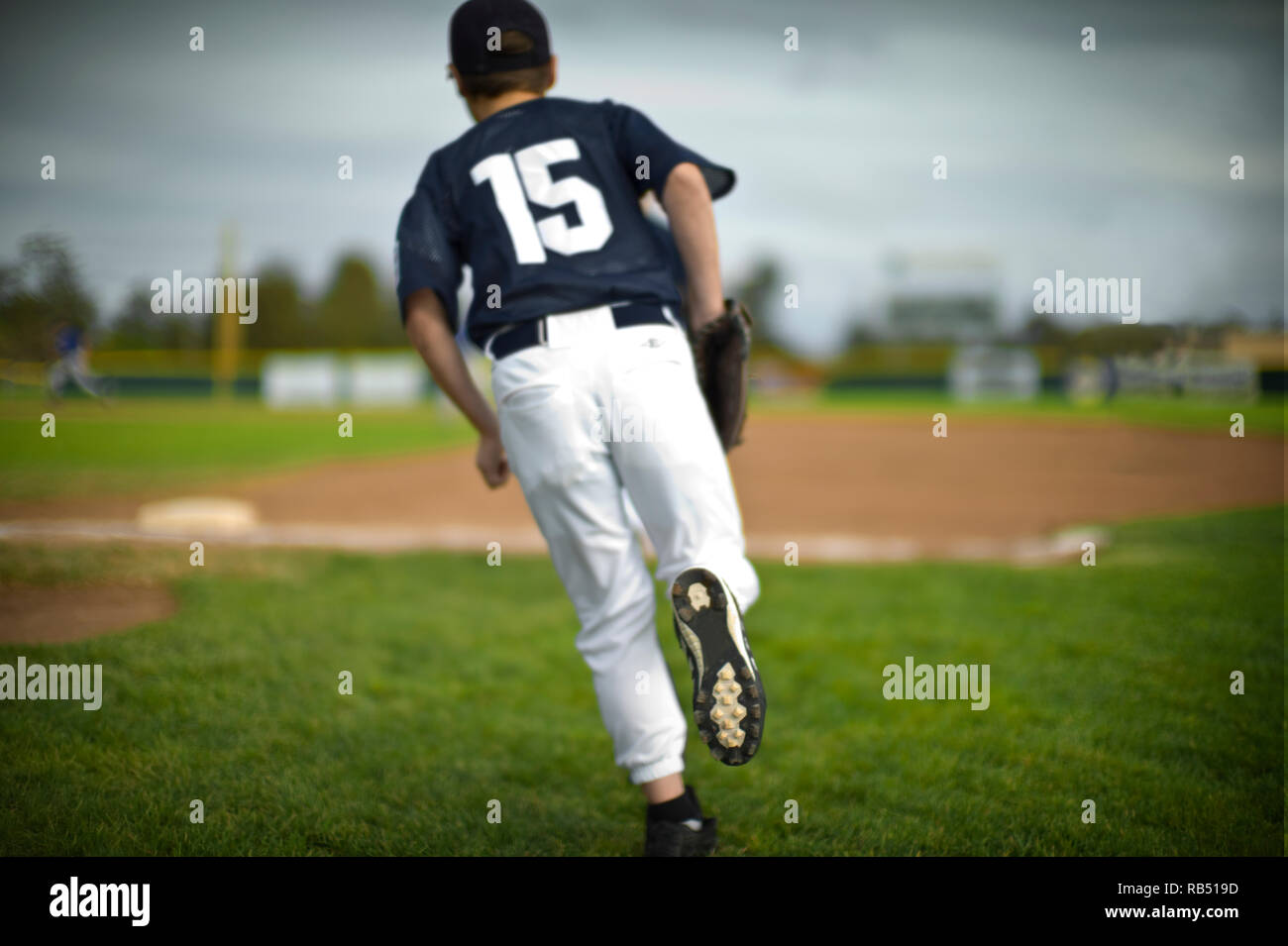 Boys baseball uniforms hi-res stock photography and images - Alamy
