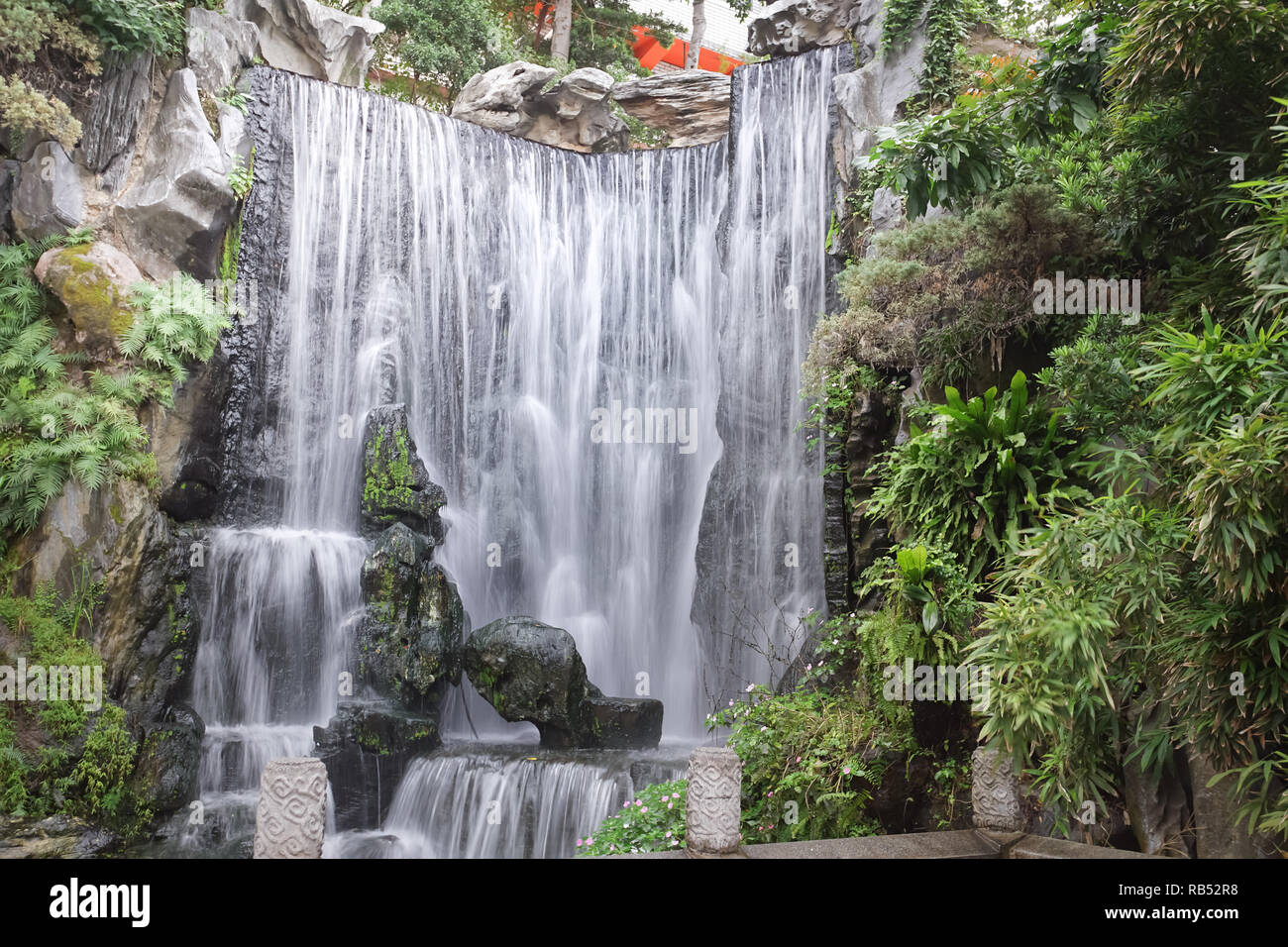 Beautiful waterfall scene hi-res stock photography and images - Alamy
