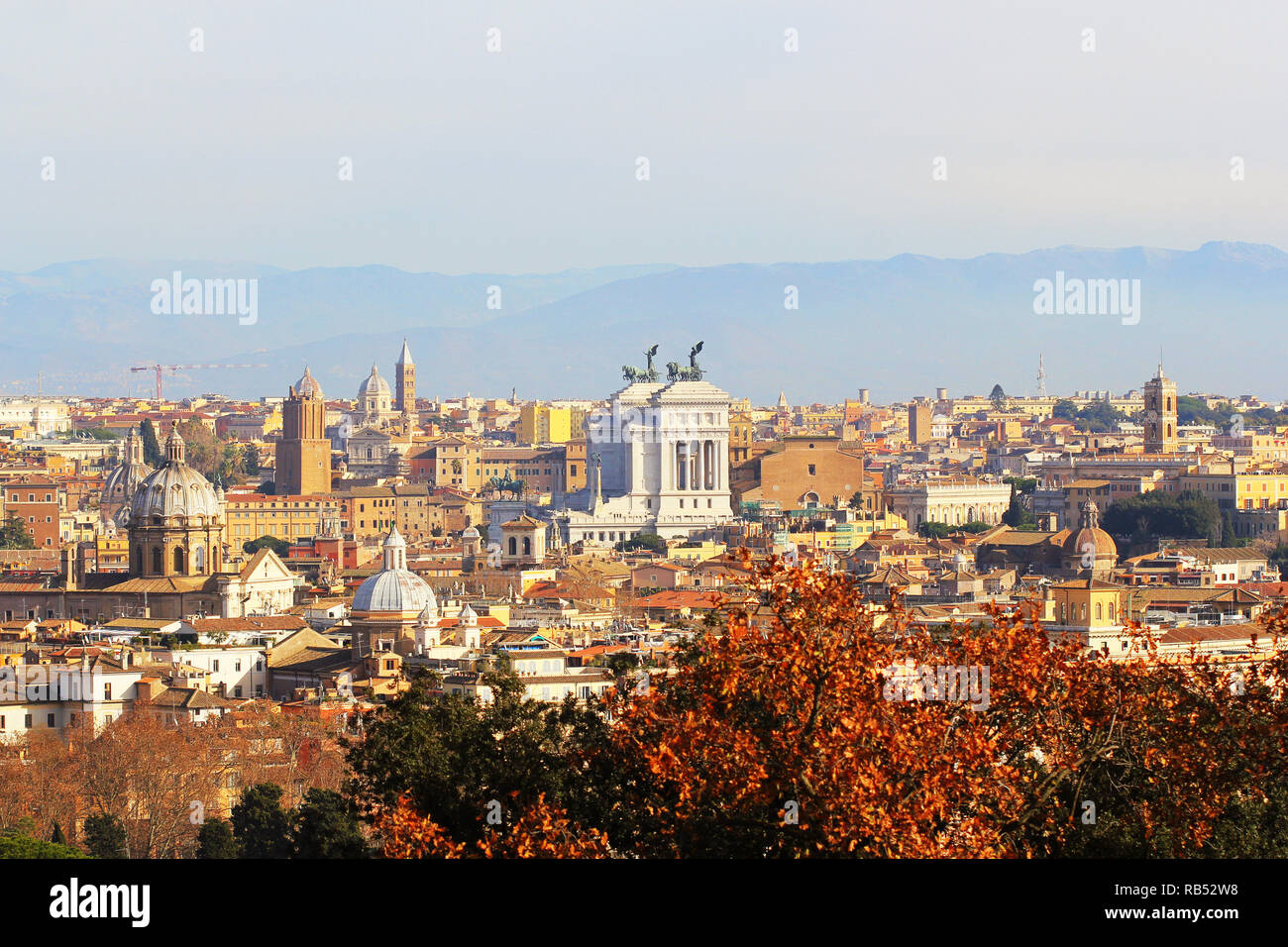 Rome view from janiculum terrace hi-res stock photography and images ...