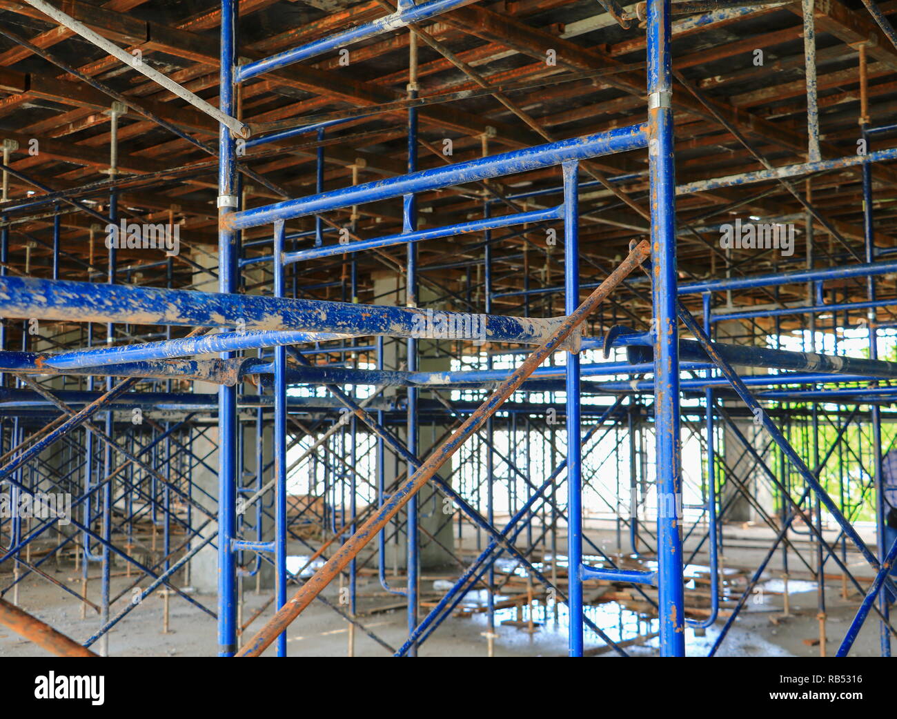 scaffolding steel in work construction site building Stock Photo - Alamy