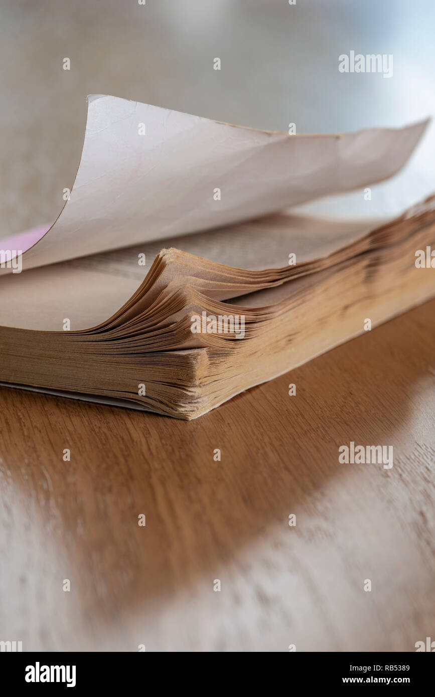 Book corners hi-res stock photography and images - Alamy