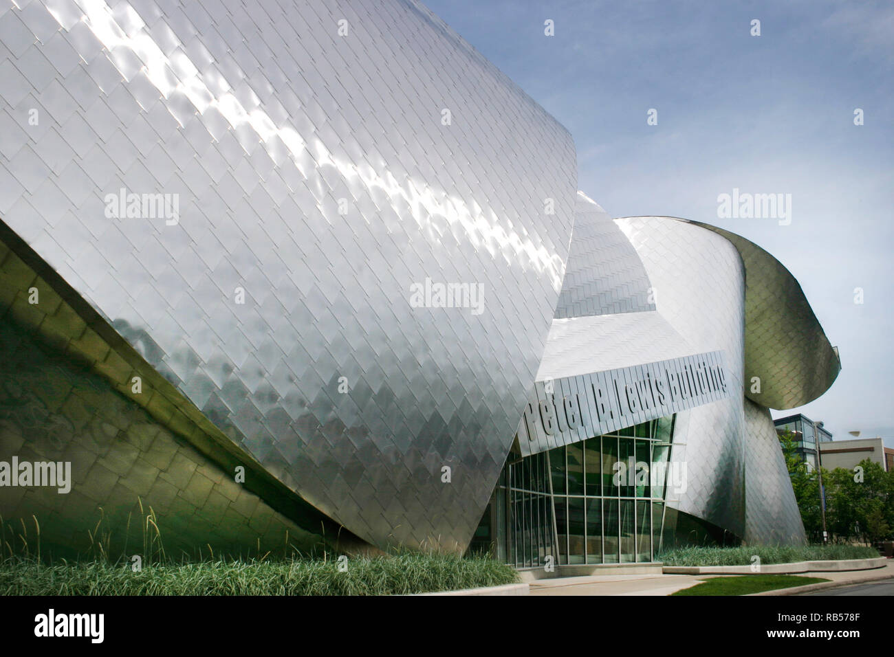 Peter b. lewis building hi-res stock photography and images - Alamy