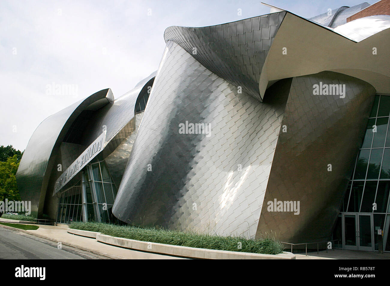 Peter b lewis building hi-res stock photography and images - Alamy
