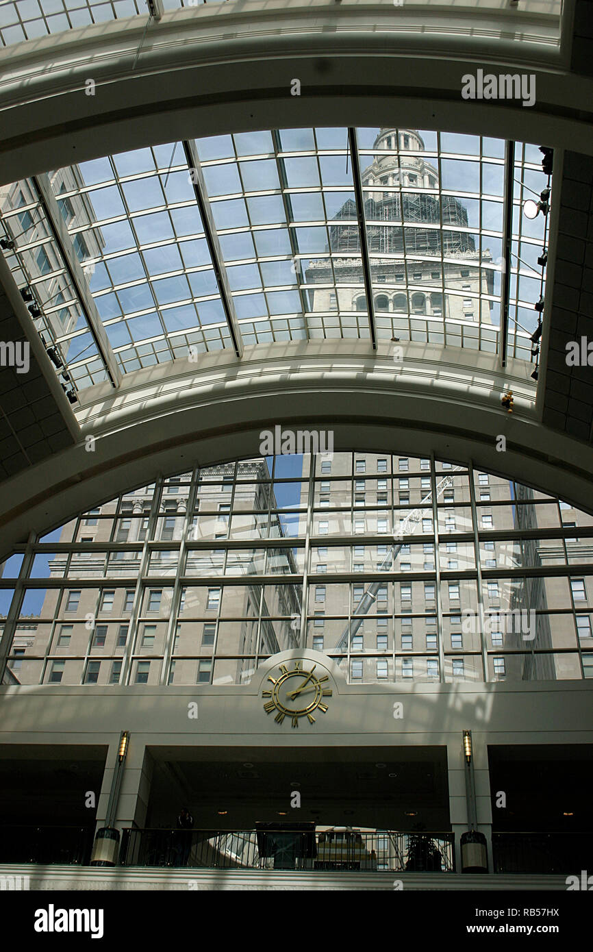Cleveland terminal tower complex hi-res stock photography and images ...