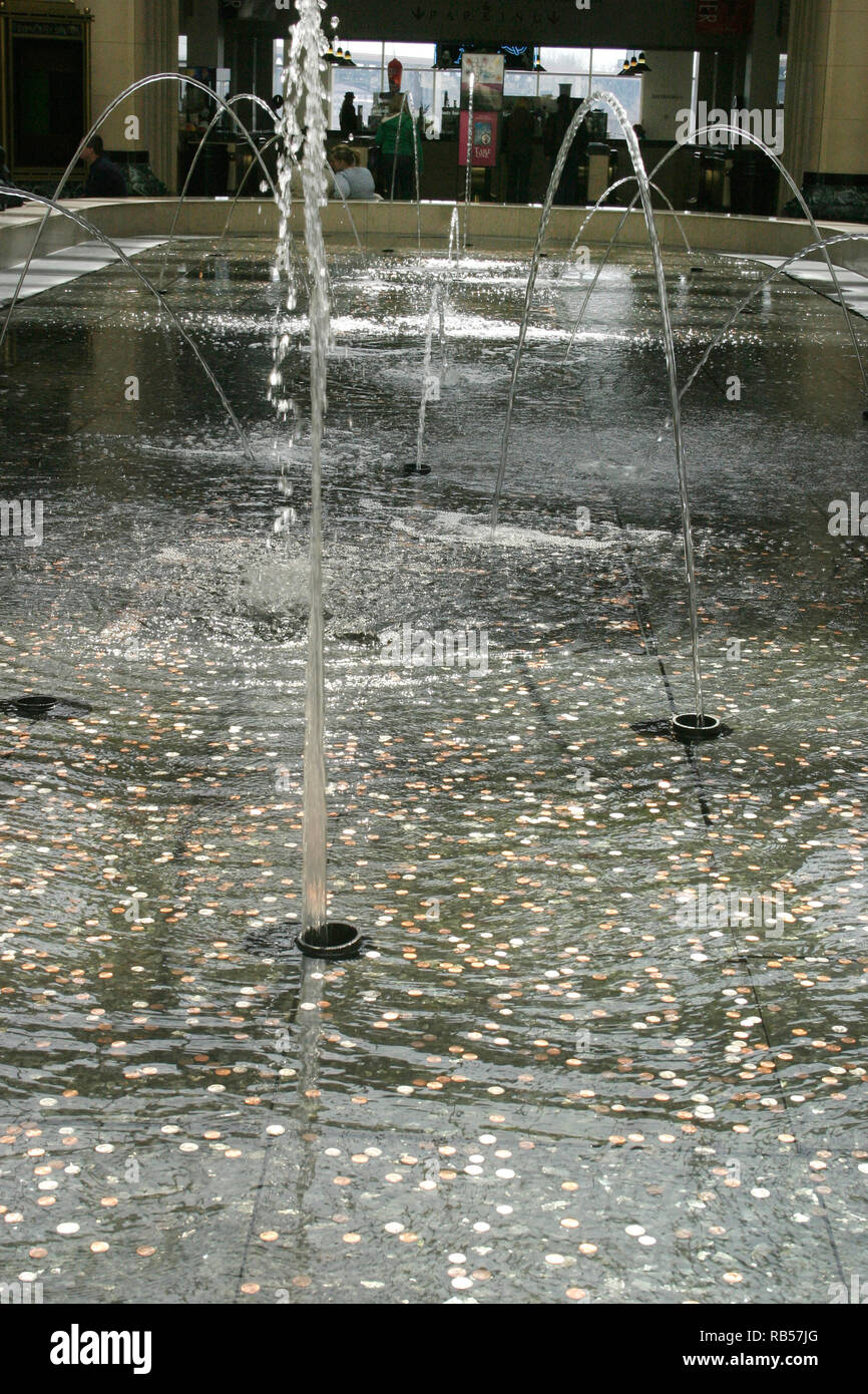 The dancing water fountains on The Avenue of Cleveland's Tower City ...
