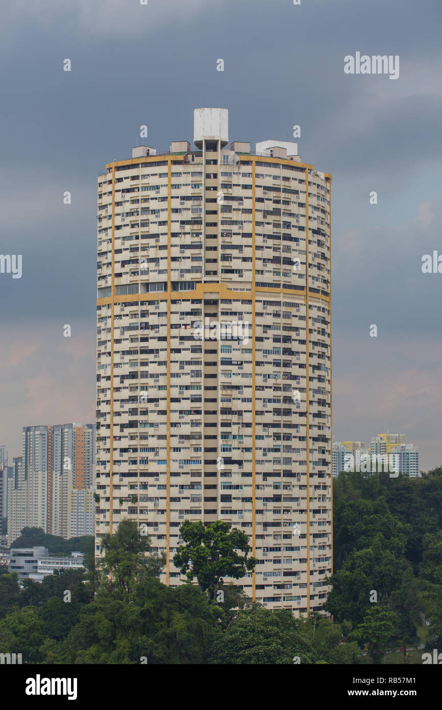 Pearl Bank Apartments, one of the most iconic architecture in Singapore ...