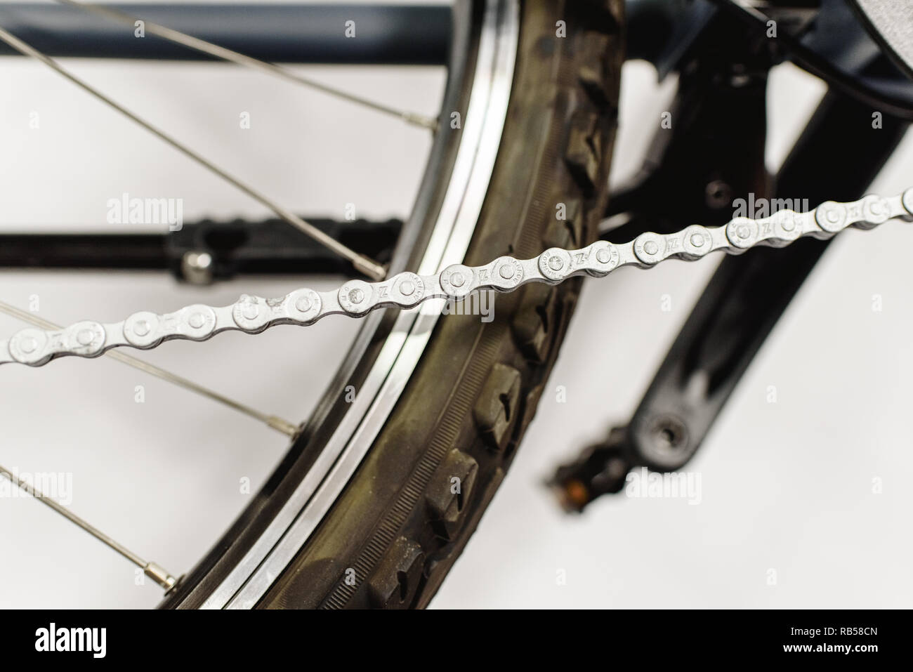 Clean gears chain bike hi-res stock photography and images - Alamy